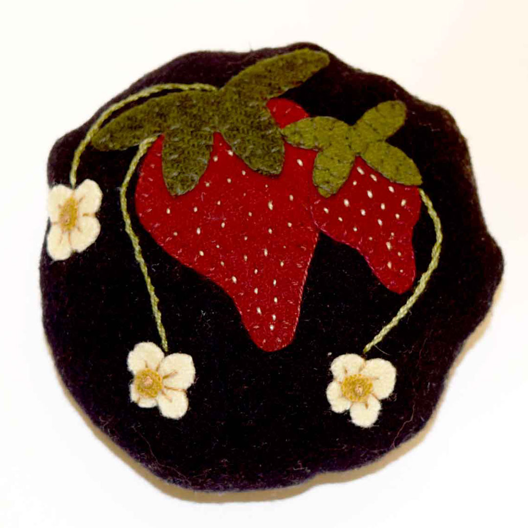 "Strawberry" Pin Cushion Wool Applique Kit - 5" Round - Country ...